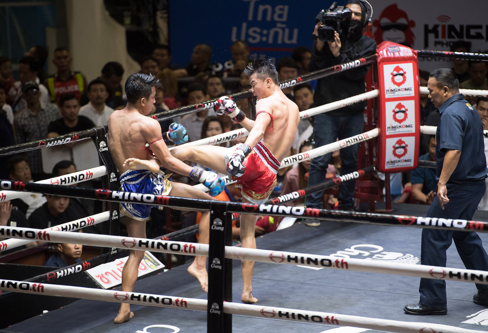 Buy discounted ticket for Muay Thai Match at Lumpinee Stadium Bangkok ...